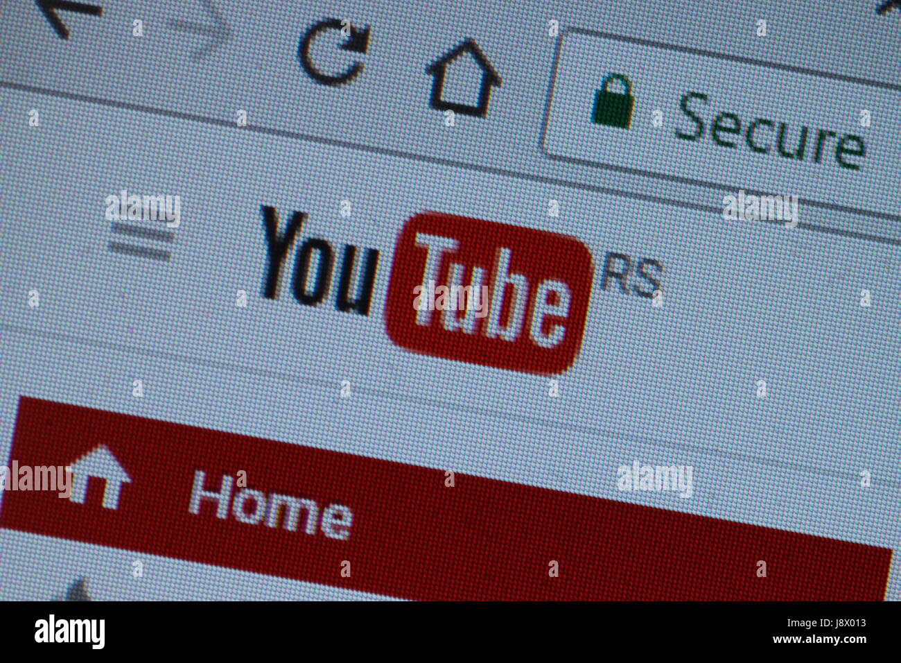 YouTube homepage on a monitor screen Stock Photo - Alamy