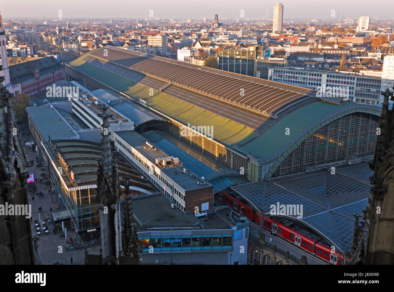 cologne central station Stock Photo - Alamy