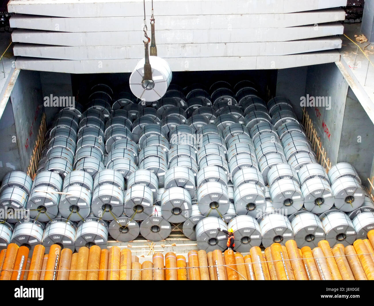 Stowage of cargo hi-res stock photography and images - Alamy
