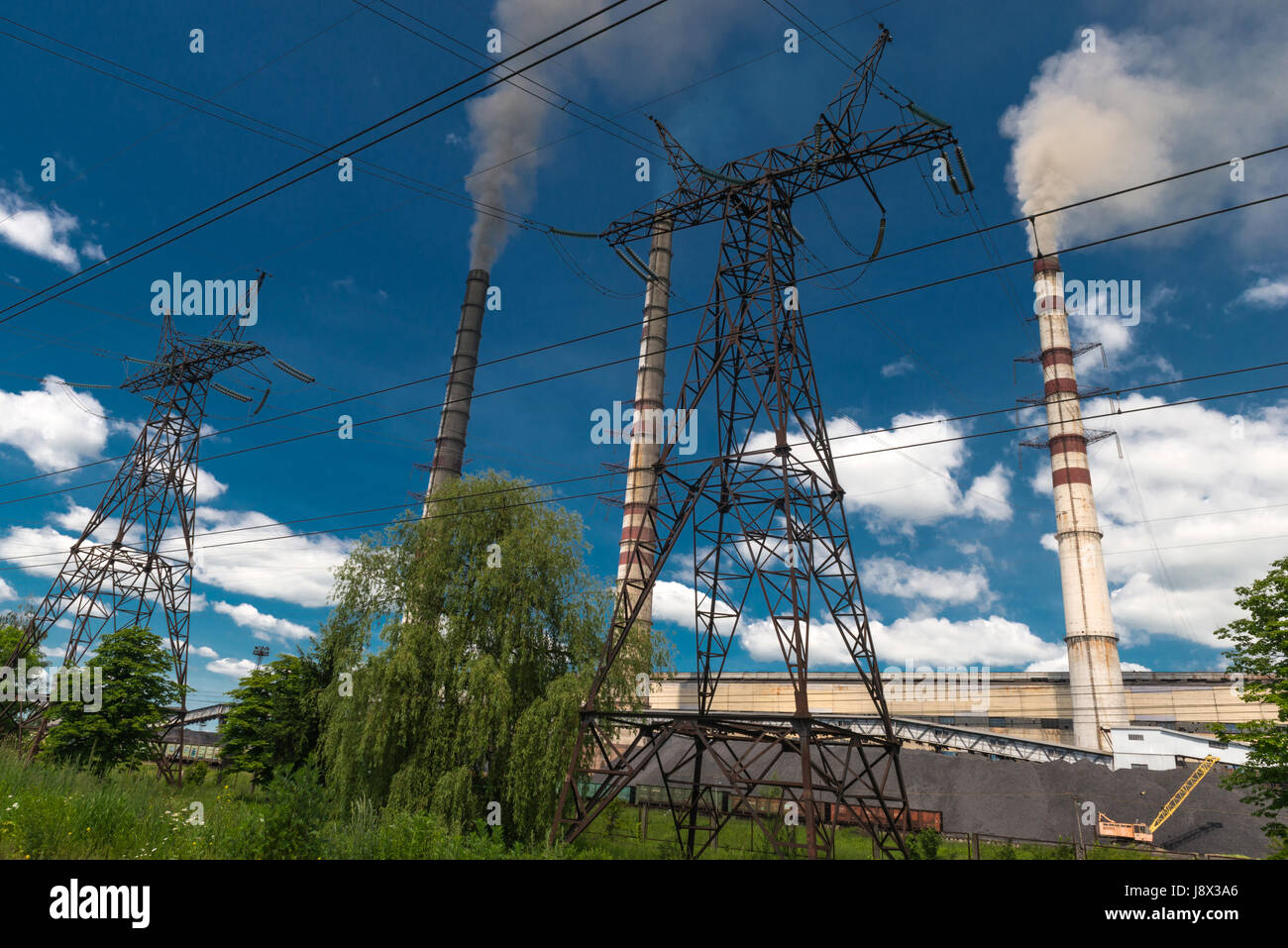 Thermal power stations hi-res stock photography and images - Alamy