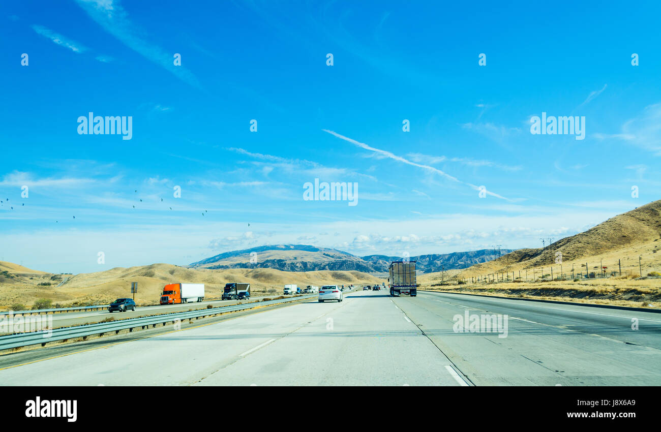 southbound traffic in Interstate 5, California Stock Photo - Alamy