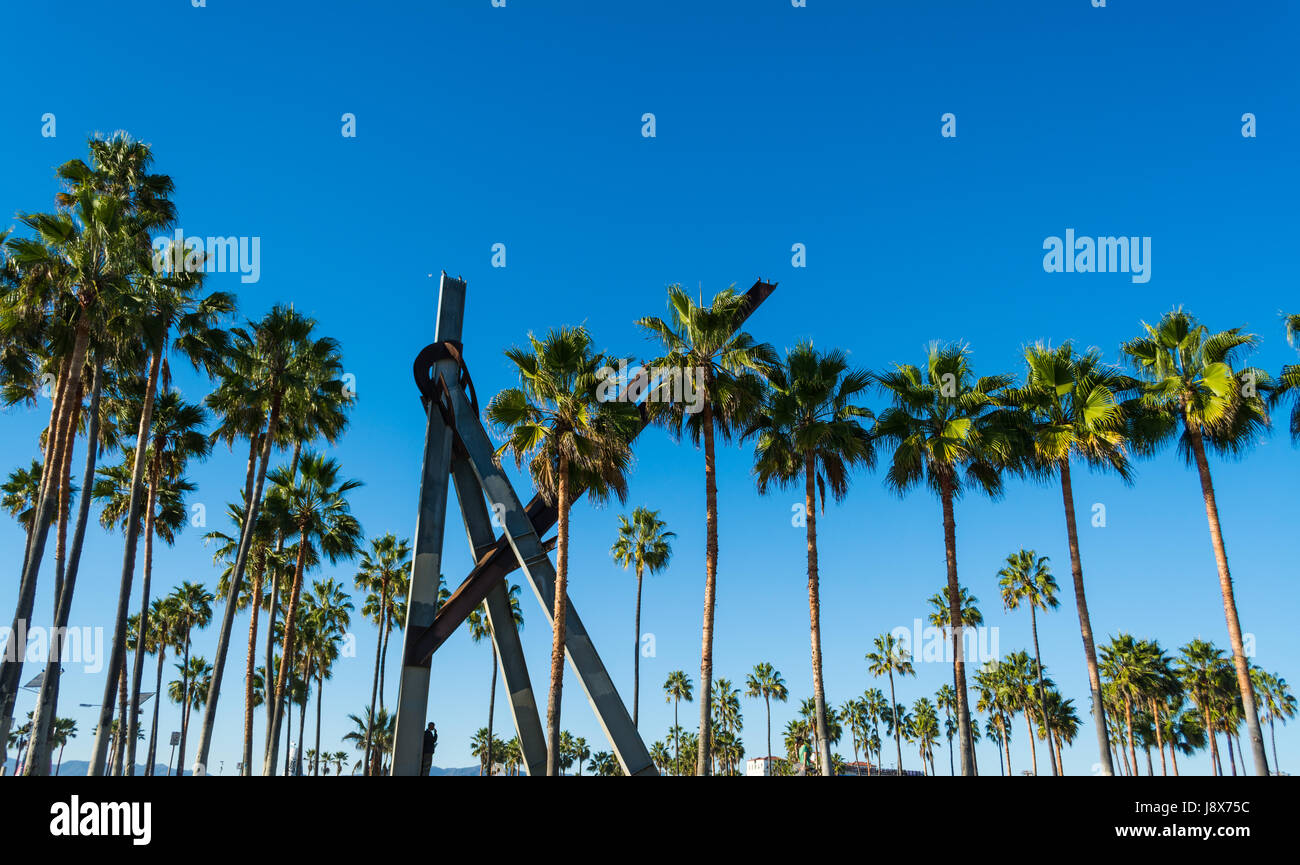 Palm trees in Venice beach, California Stock Photo - Alamy