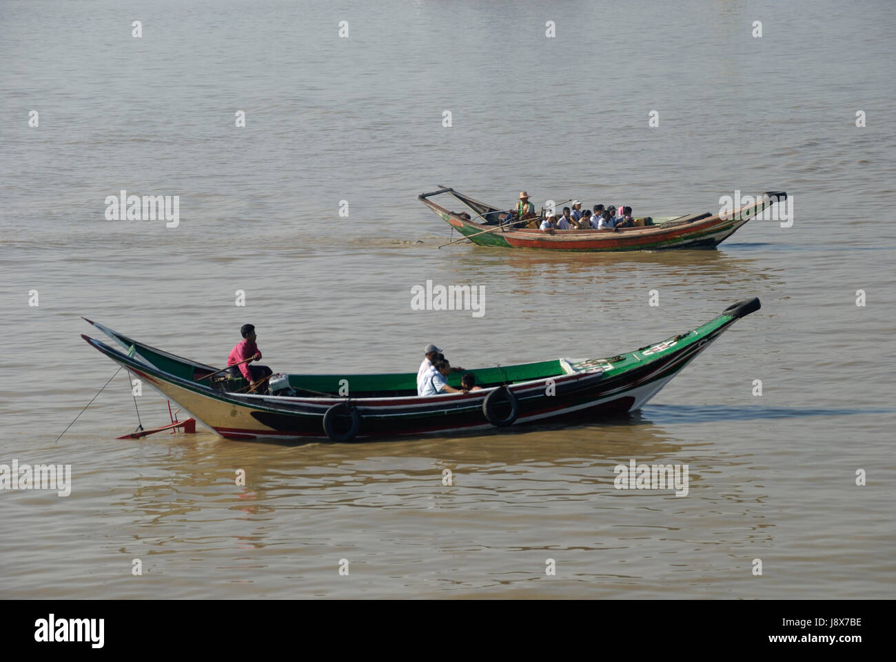 boats on the yangon river Stock Photo - Alamy