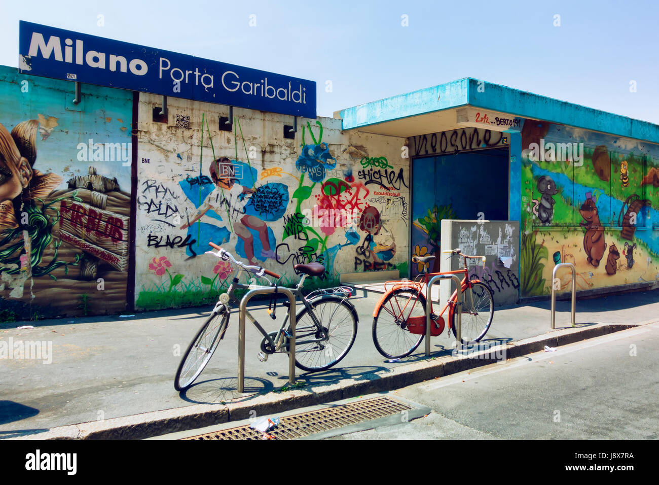 Milano Porta Garibaldi High Resolution Stock Photography and Images - Alamy