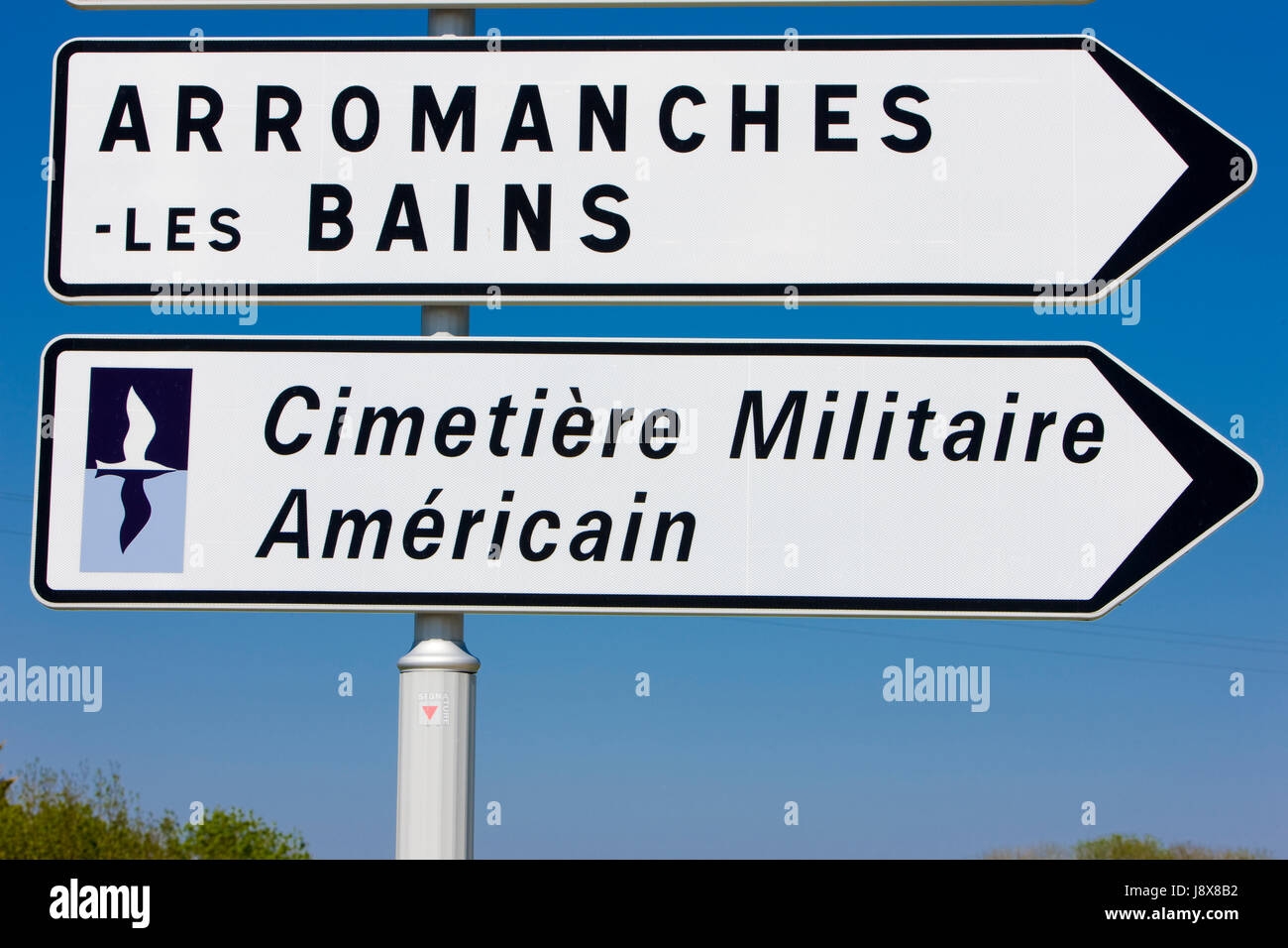 War department sign arrow hi-res stock photography and images - Alamy