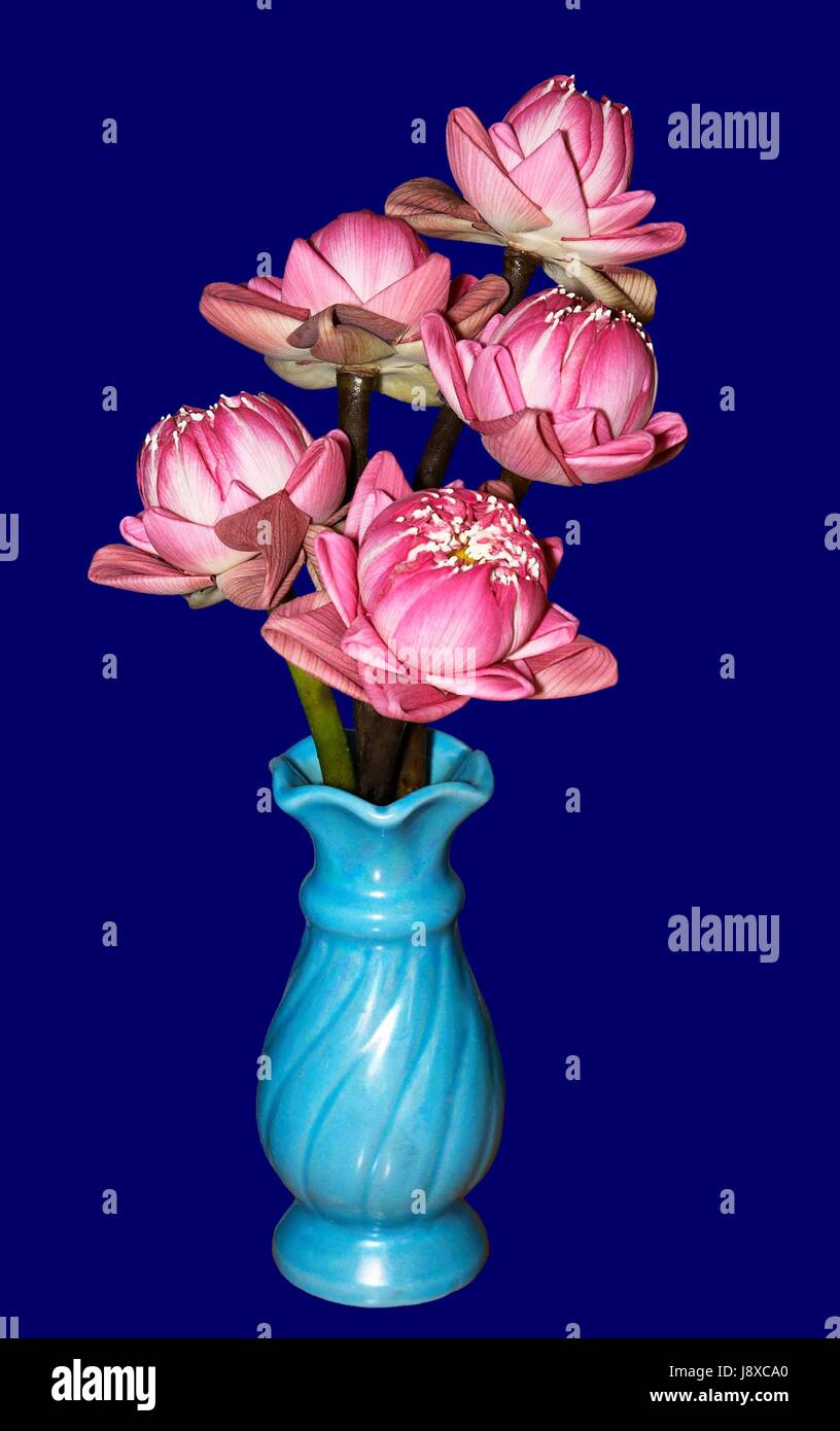 blue, objects, big, large, enormous, extreme, powerful, imposing ...