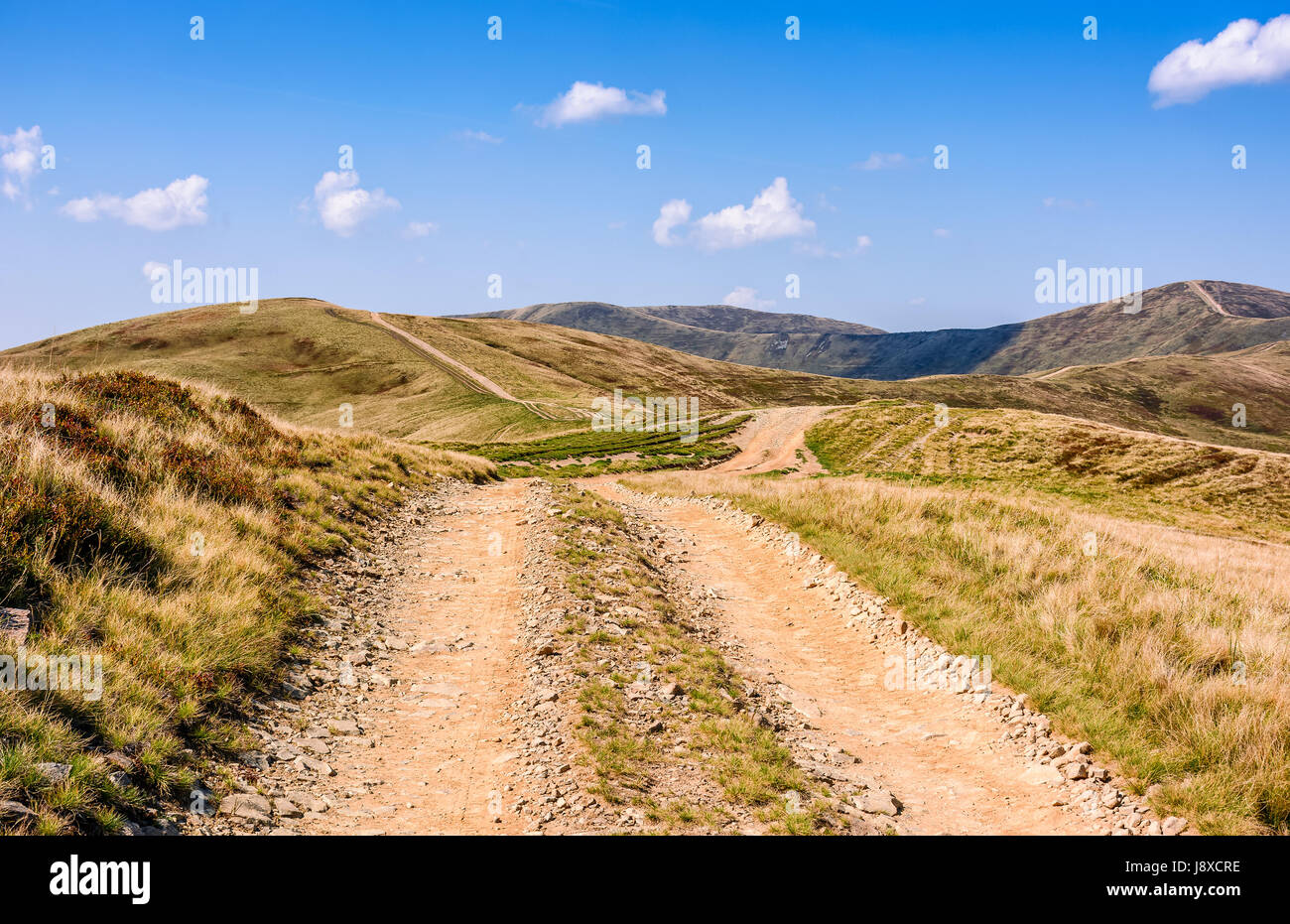 path through the mountain ridge. Carpathian summer landscape. fine ...