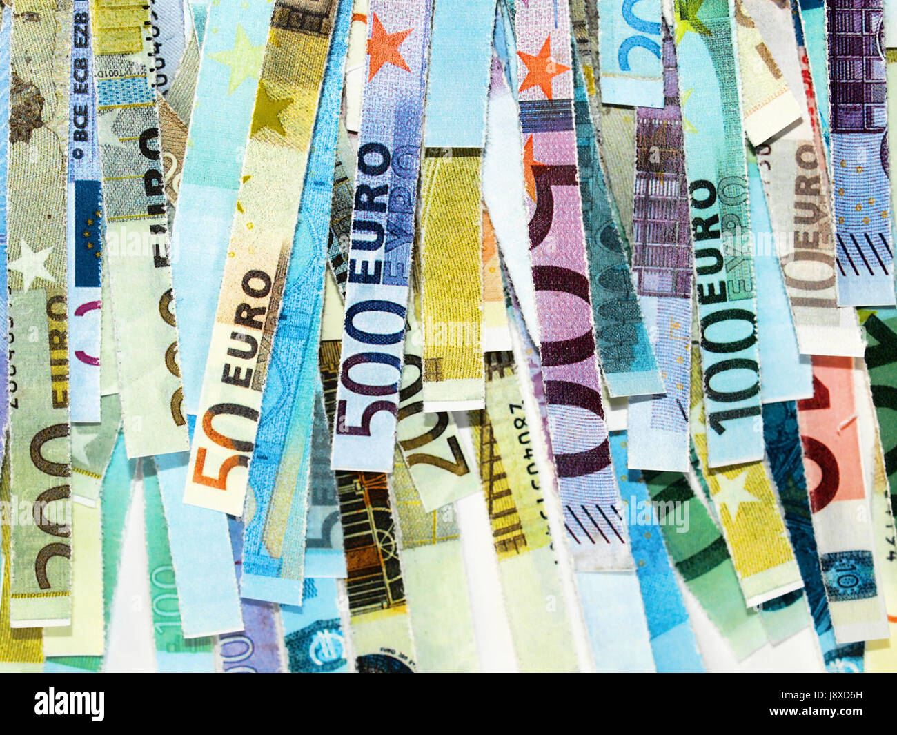 Shredder euro banknotes hi-res stock photography and images - Alamy