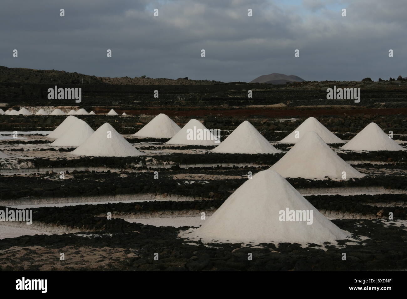 Sodium chloride table salt hi-res stock photography and images - Alamy