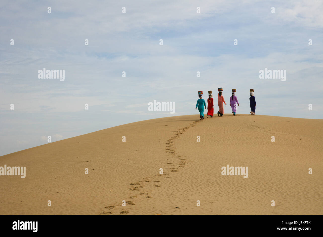 woman, women, landscape, scenery, countryside, nature, humans, human ...
