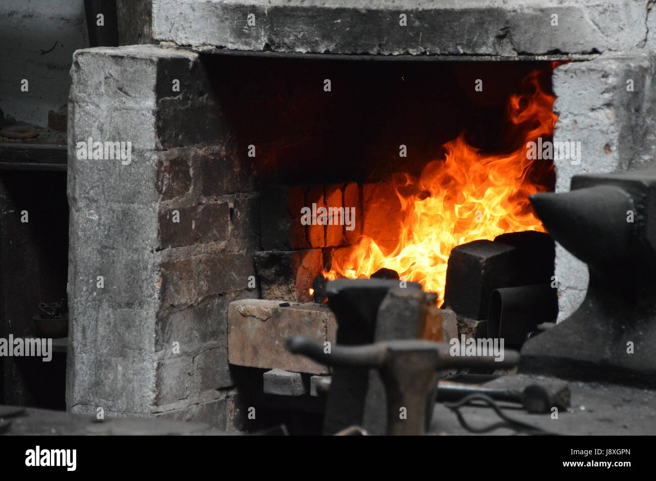 Blacksmith furnace hi-res stock photography and images - Alamy