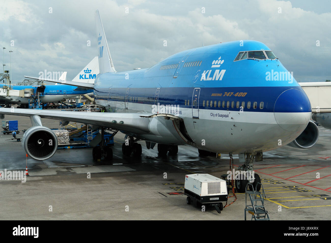 Boeing 747 jumbo KLM airplane cockpit Stock Photo - Alamy