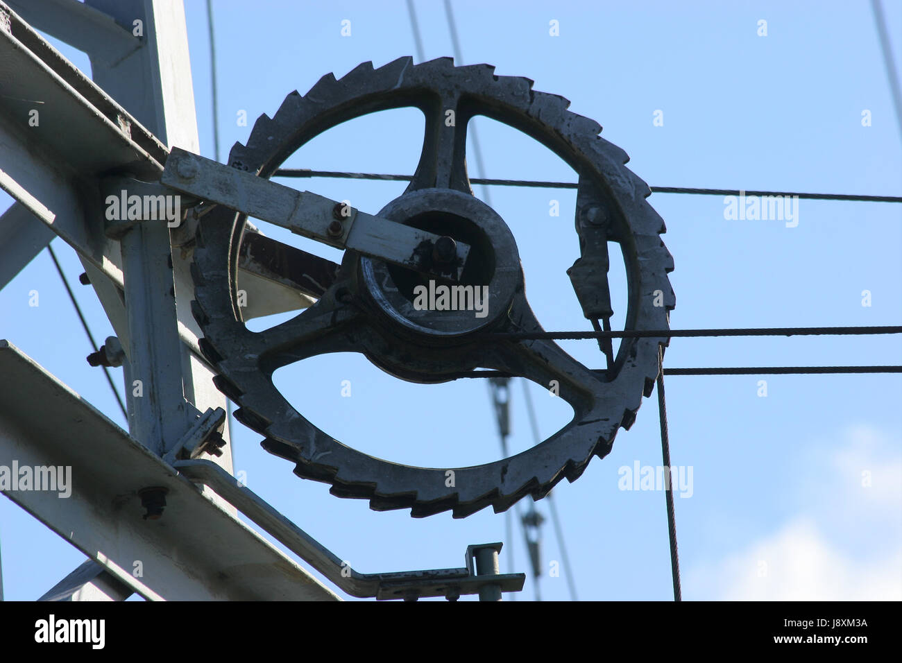 wheel, cogwheel, mechanics, mechanism, cable, current conduction ...