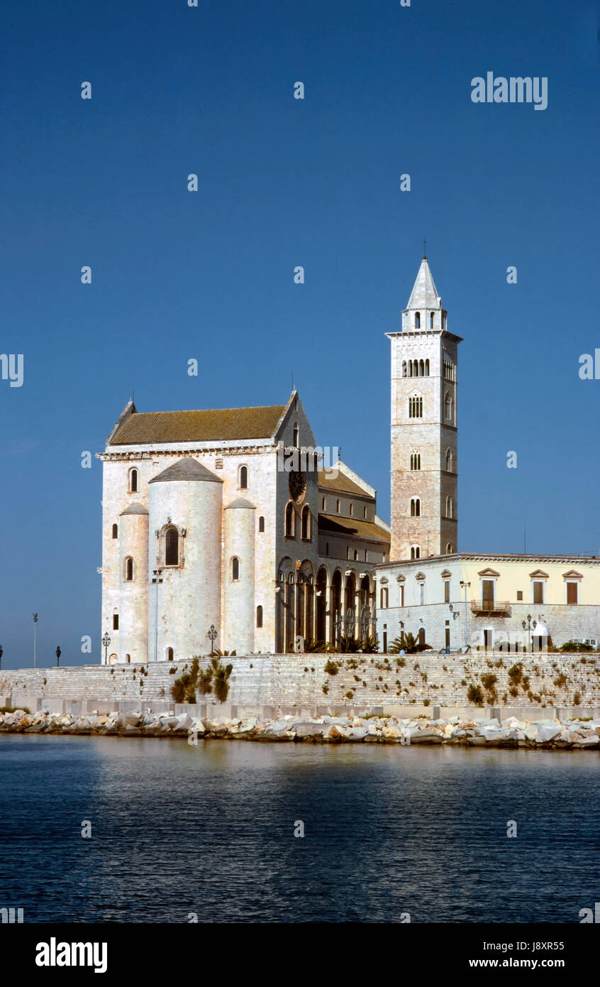 blue, house, building, tower, travel, big, large, enormous, extreme ...