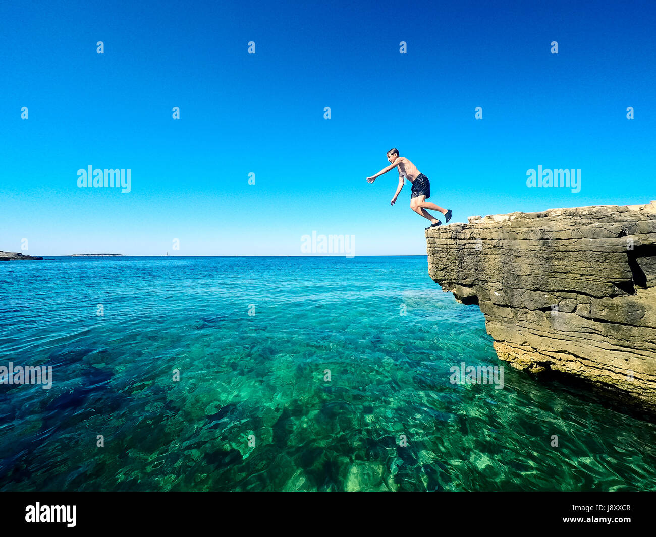 Plunge dip hi-res stock photography and images - Alamy