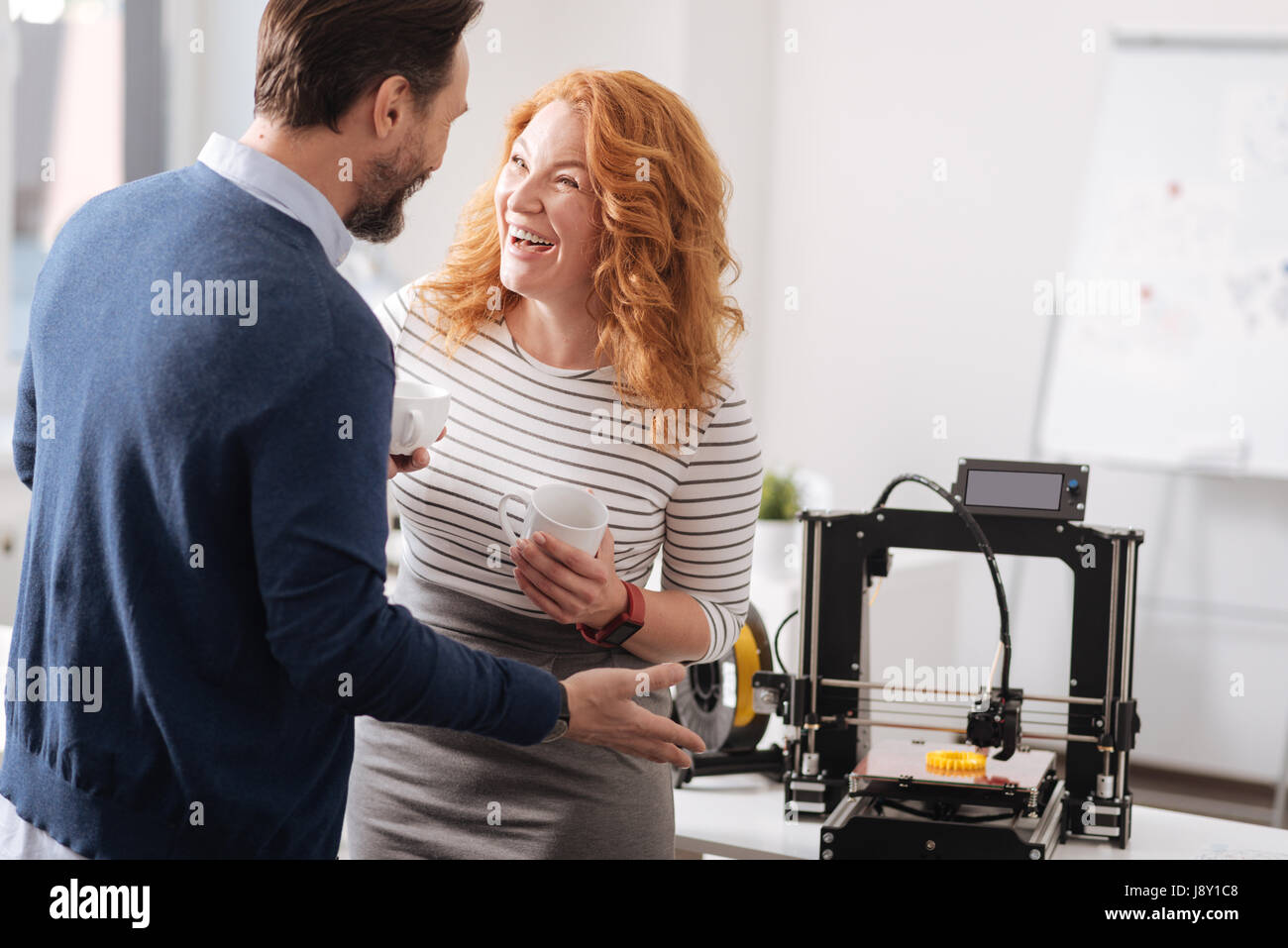 Positive conversation hi-res stock photography and images - Alamy