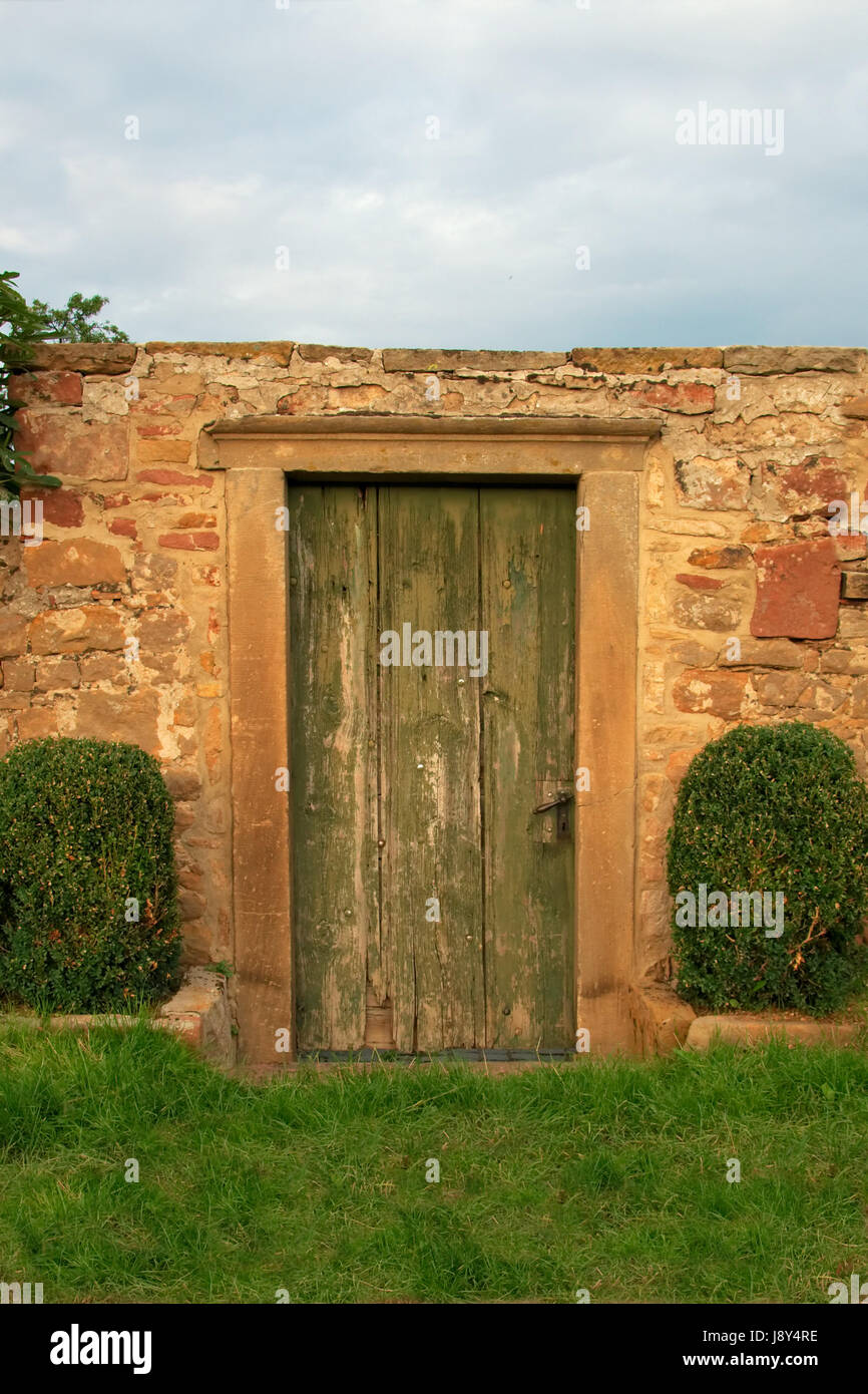 goal, passage, gate, archgway, gantry, door, wall, weatherworn, clay ...