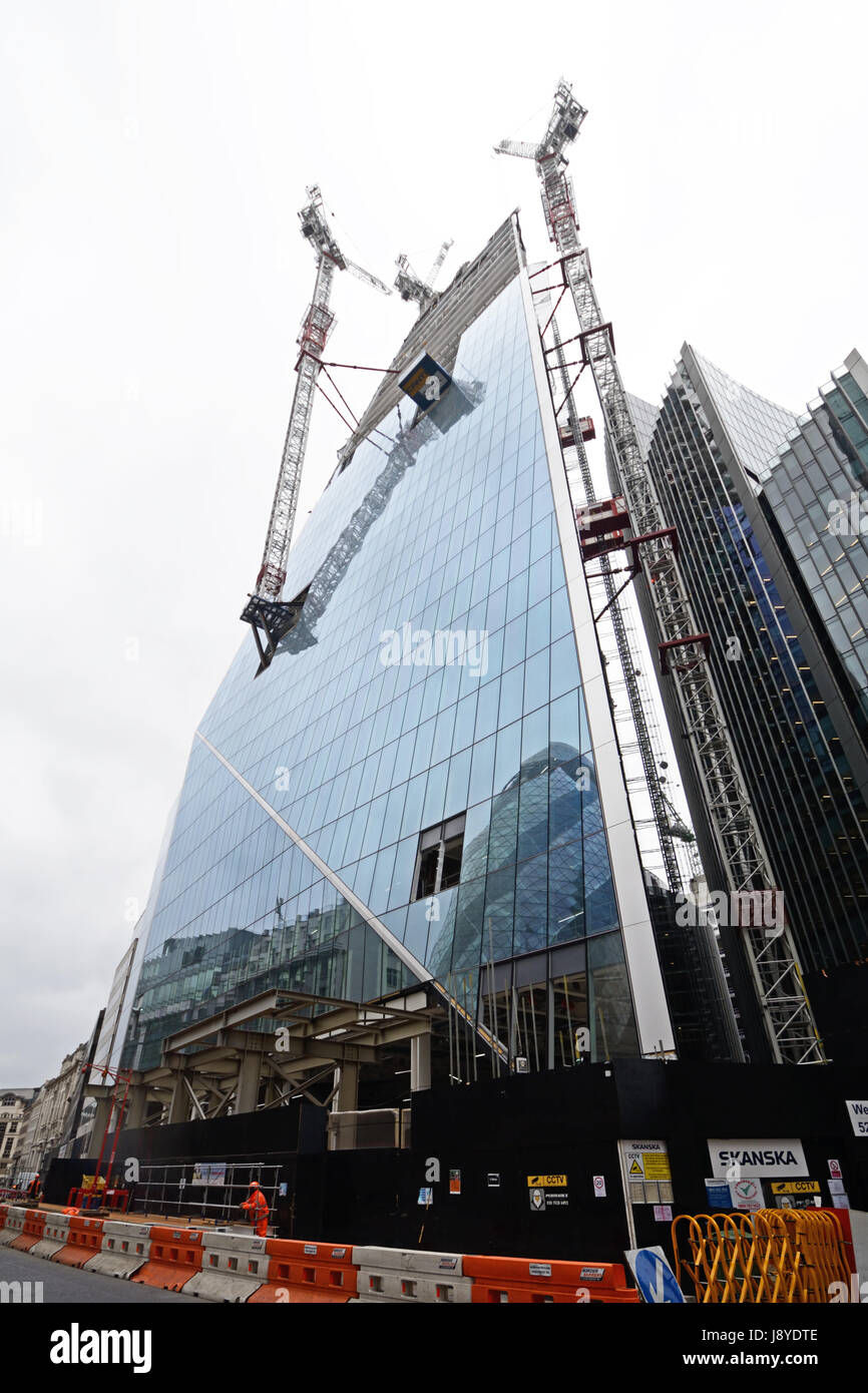 Construction on 'The Scalpel' in City of London Stock Photo - Alamy