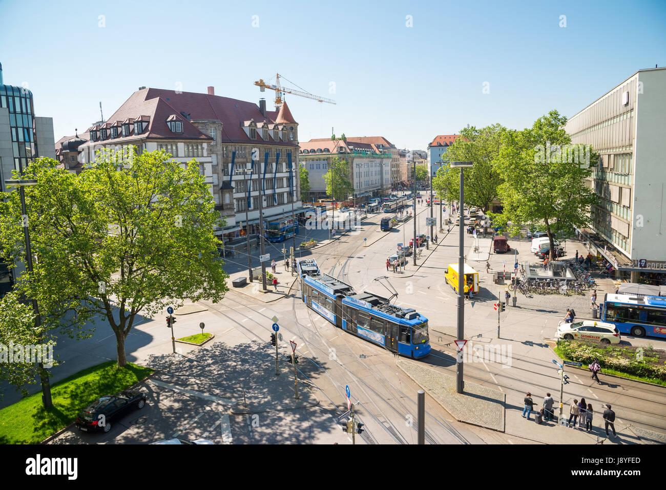 Street scene munich hi-res stock photography and images - Alamy