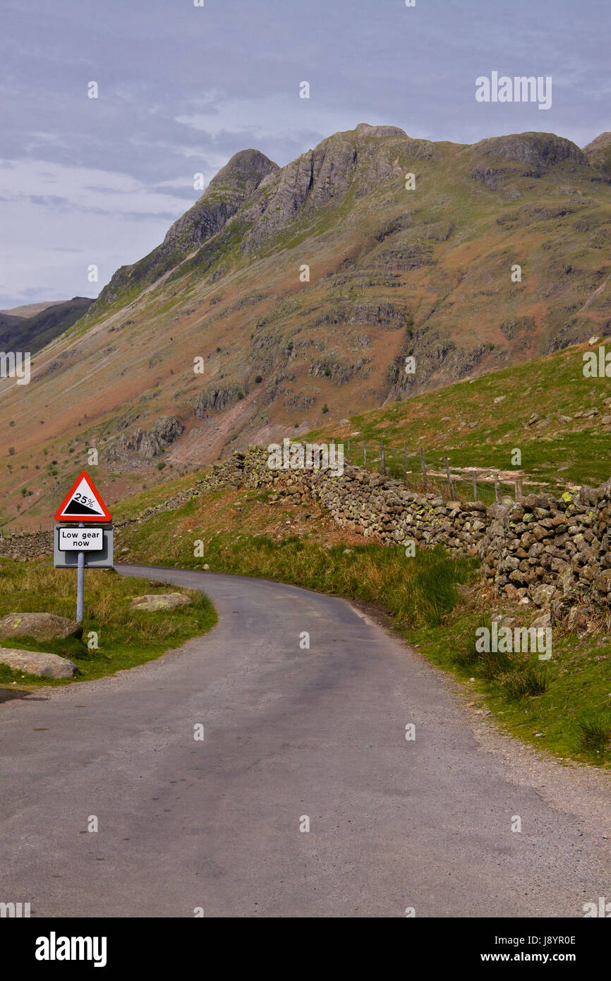 Steep road cumbria england hi-res stock photography and images - Alamy