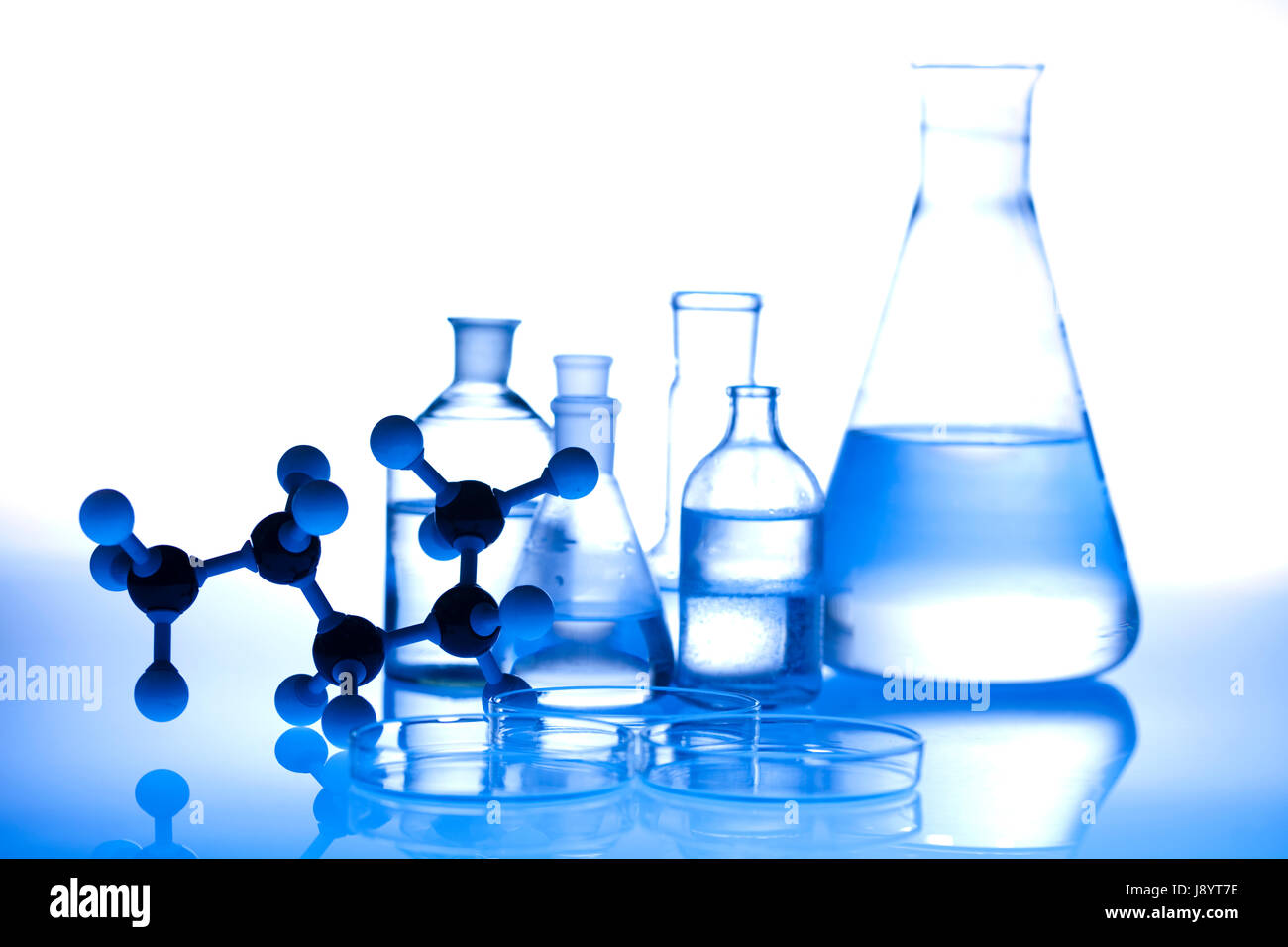 glass, chalice, tumbler, experiment, research, laboratory, equipment ...