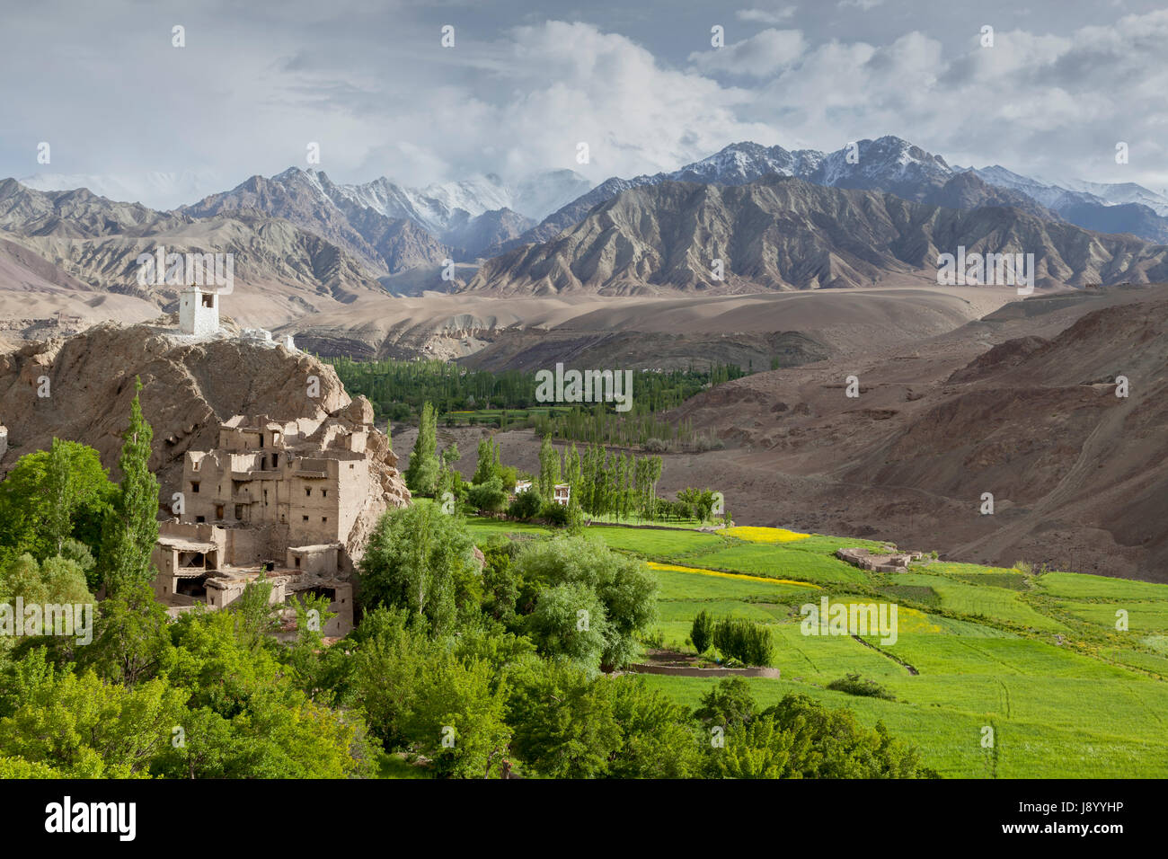 Alchi village hi-res stock photography and images - Alamy