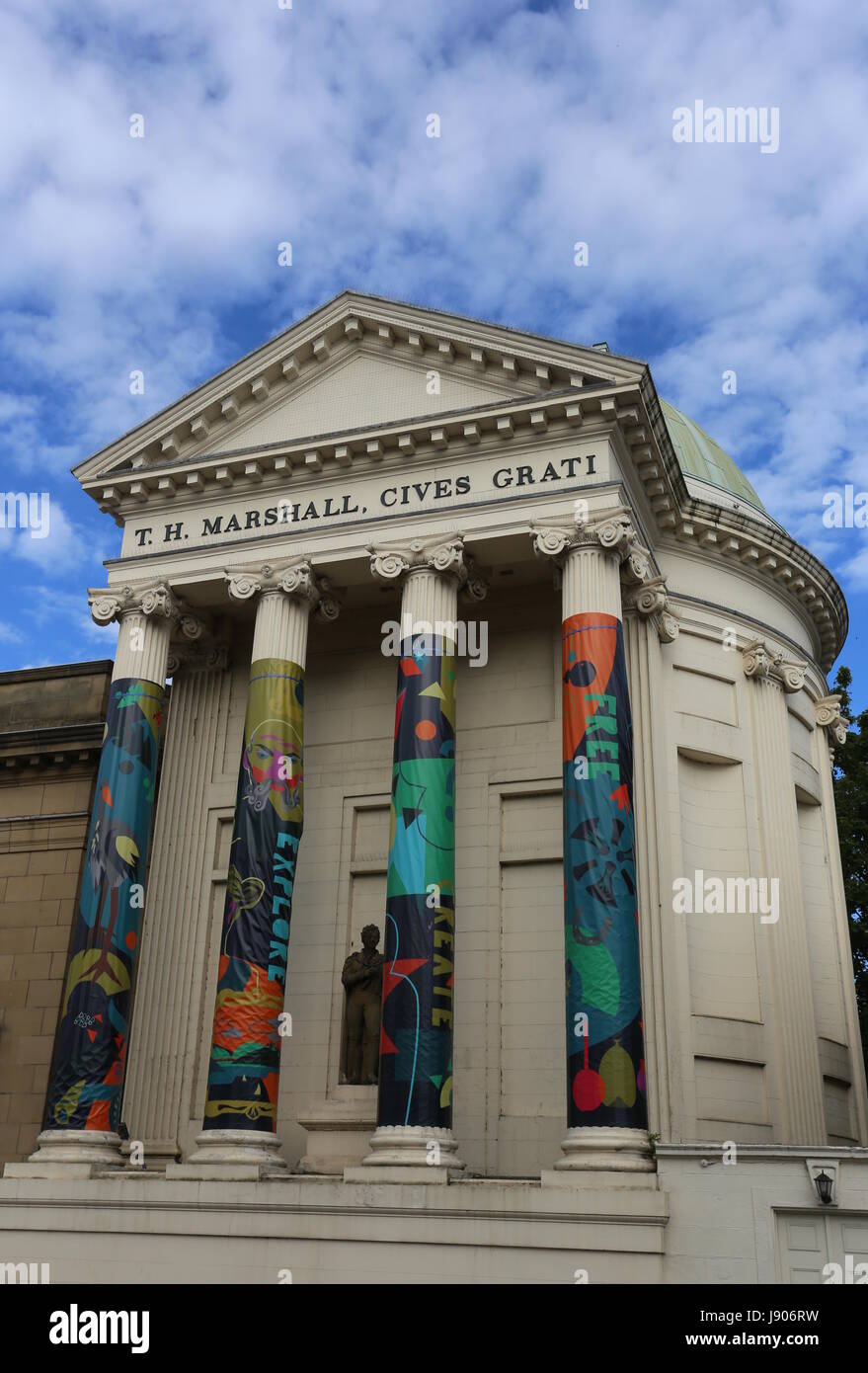 Perth Museum and Art Gallery Perth Scotland May 2017 Stock Photo - Alamy