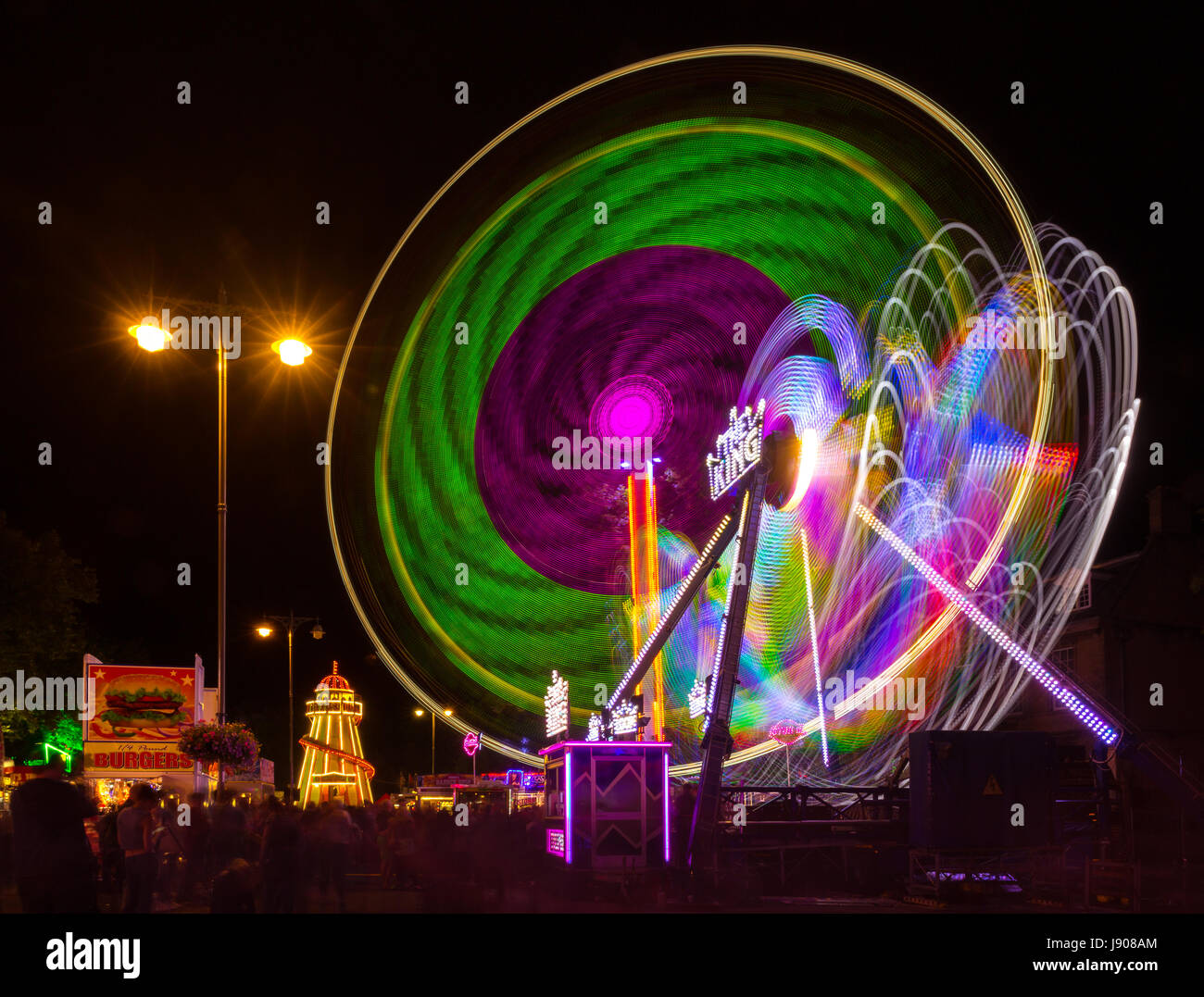 Fairground light trails hi-res stock photography and images - Alamy