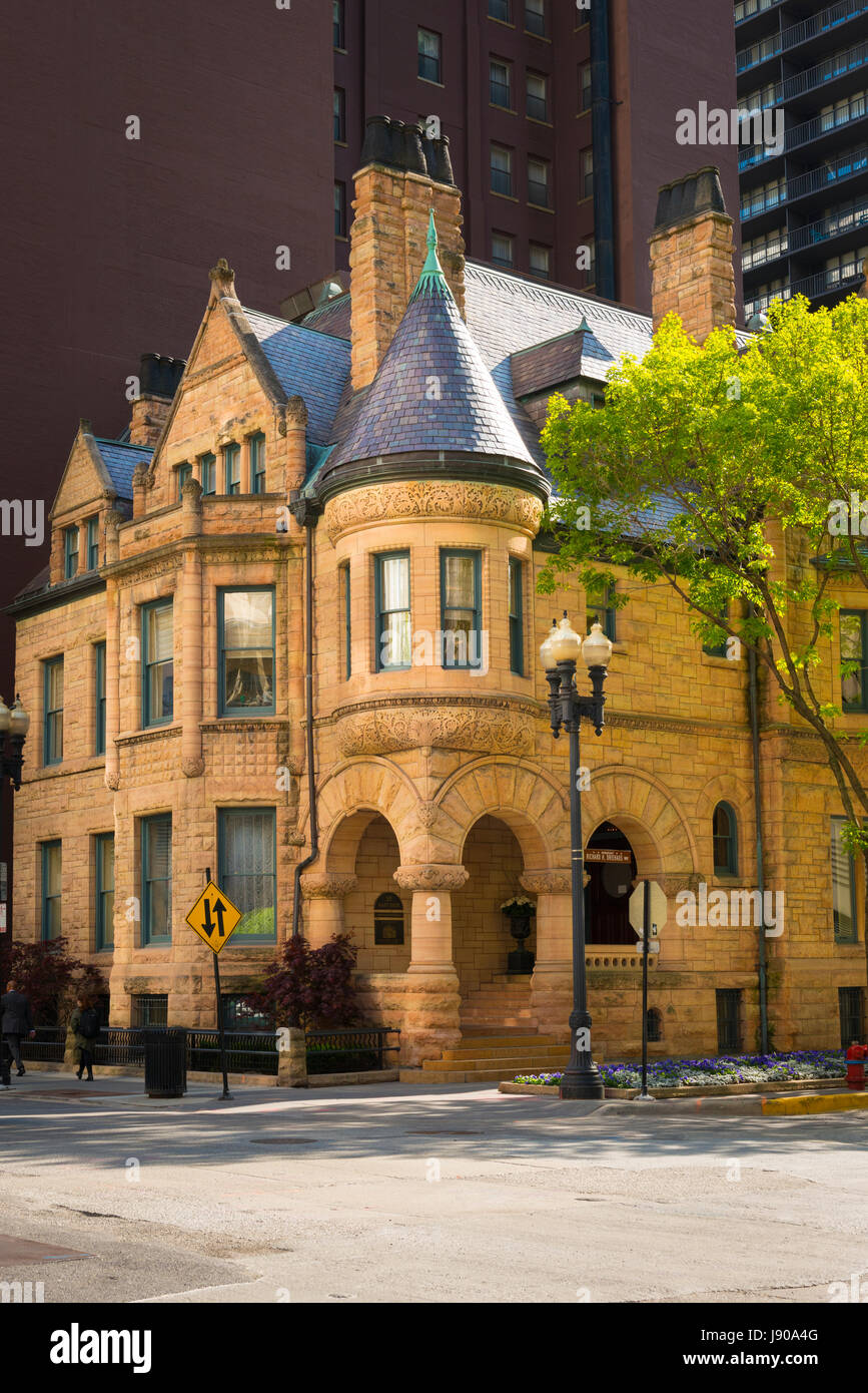 Chicago Illinois Near North Side 25 East Erie Cable House socialite ...