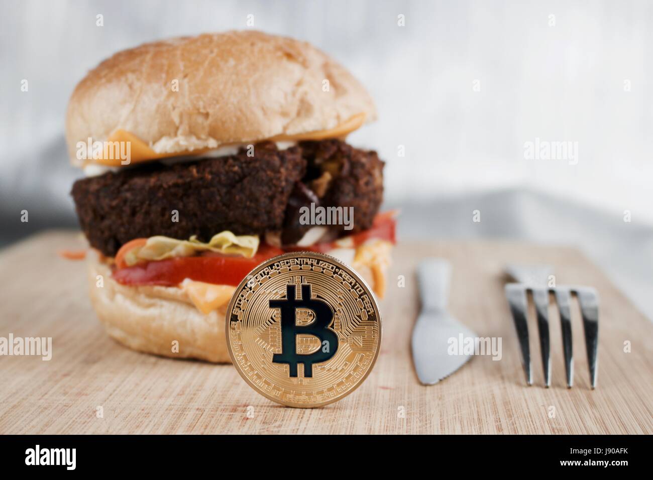 Silver cutlery burger hi-res stock photography and images - Alamy