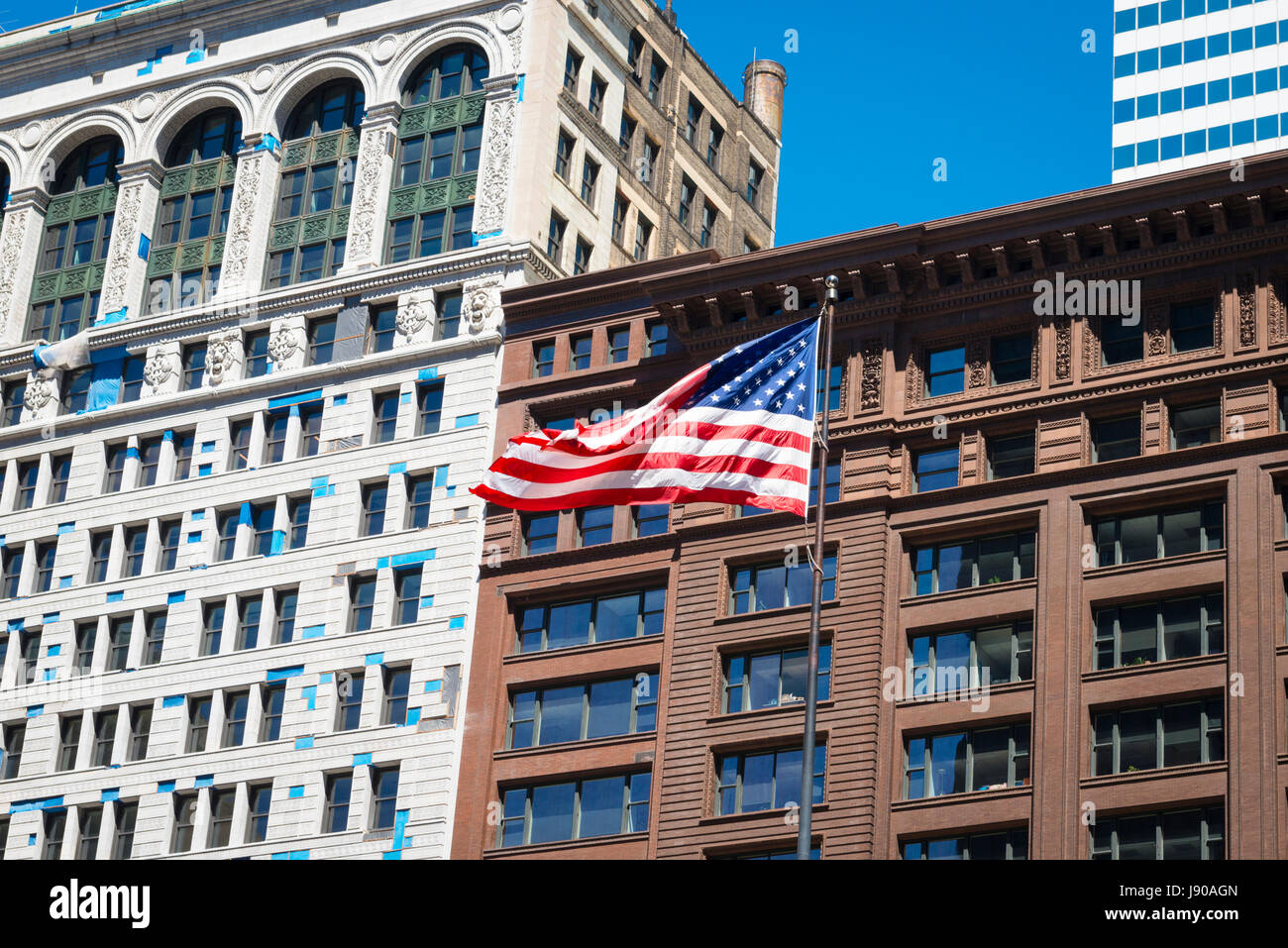 Chicago Illinois Downtown Neo Classical & modern contemporary buildings ...