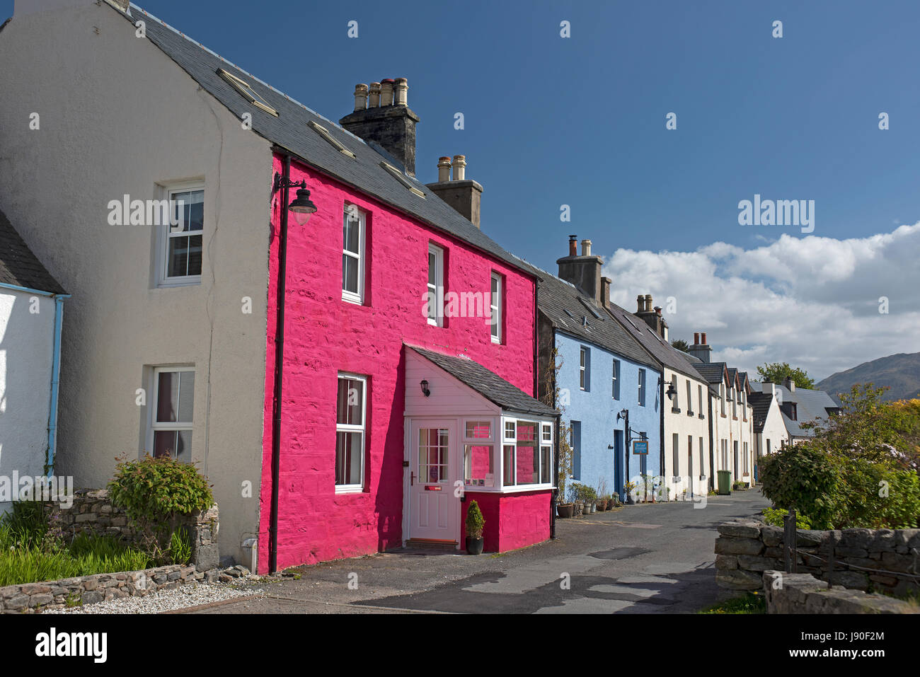 Village dornie scotland hi-res stock photography and images - Alamy