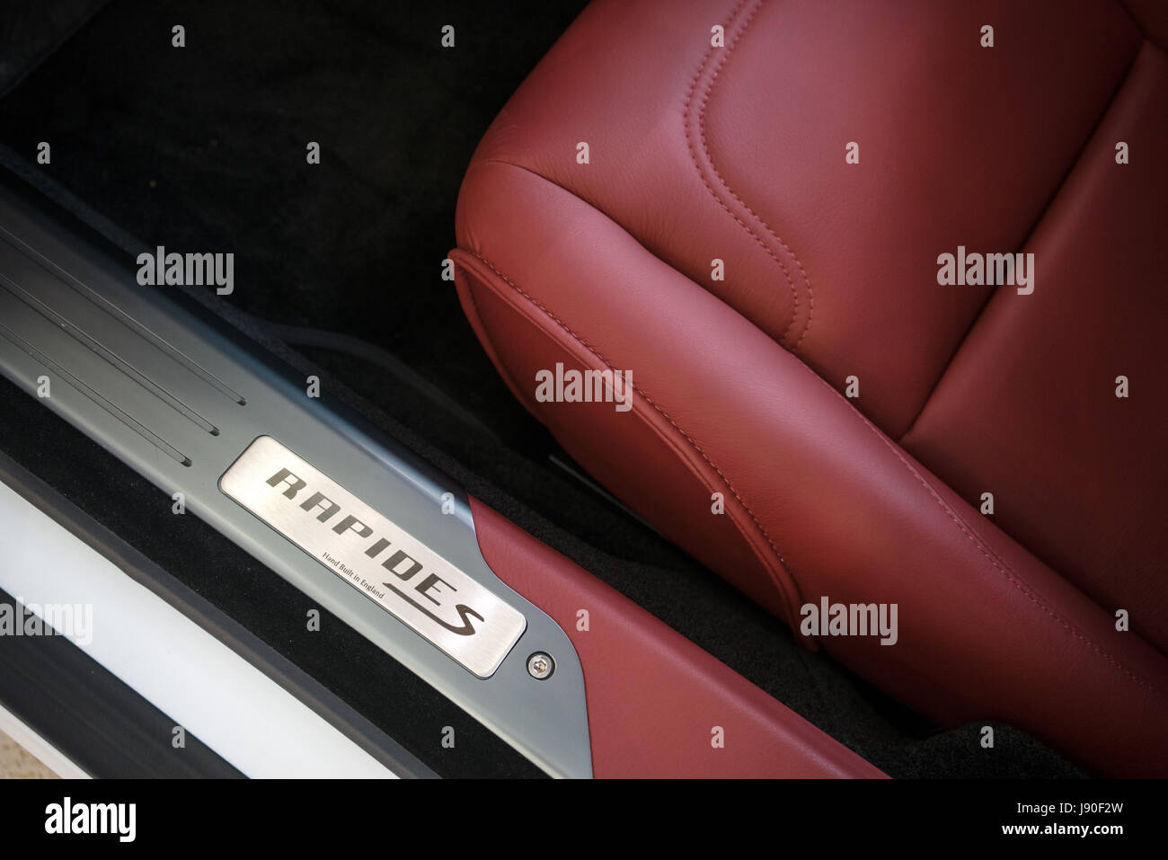 Aston martin rapide hi-res stock photography and images - Alamy