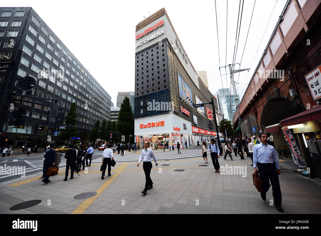 A busy evening by the Yurakucho station in Tokyo Stock Photo - Alamy
