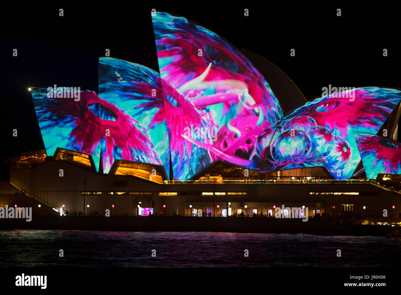 Vivid Sydney light festival in 2017, Sydney Opera House is bathed in ...