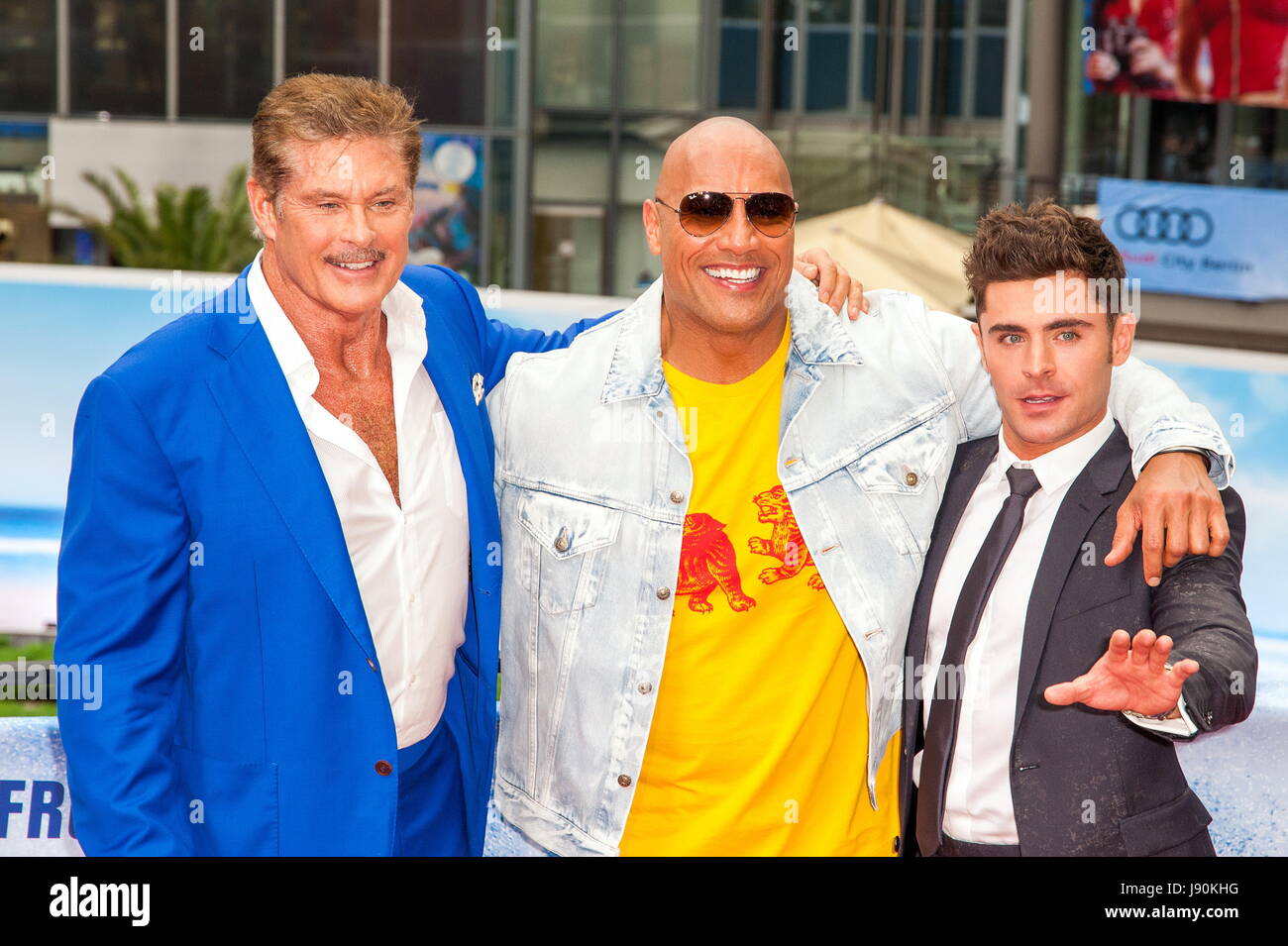 Dwayne johnson baywatch hi-res stock photography and images - Alamy