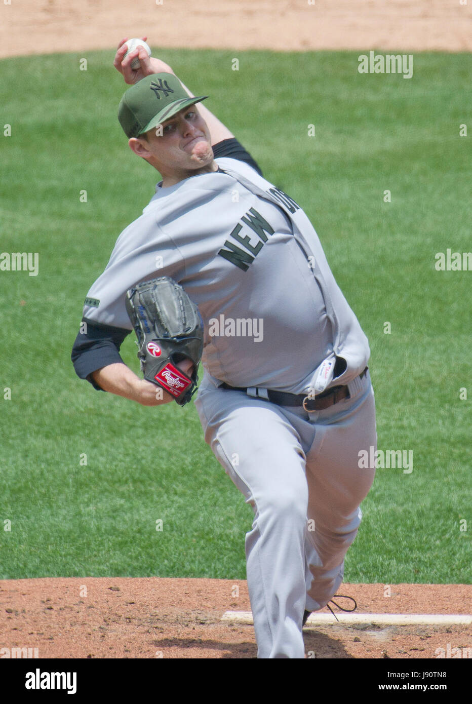 New York Yankees starting pitcher Jordan Montgomery (47) works in the ...