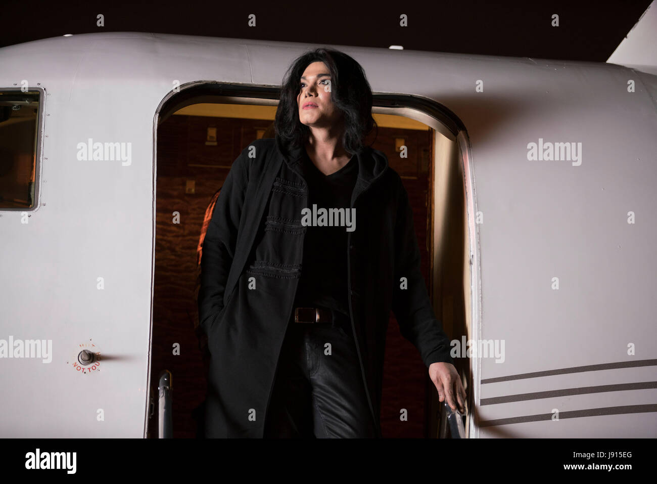 MICHAEL JACKSON: SEARCHING FOR NEVERLAND, Navi (as Michael Jackson ...