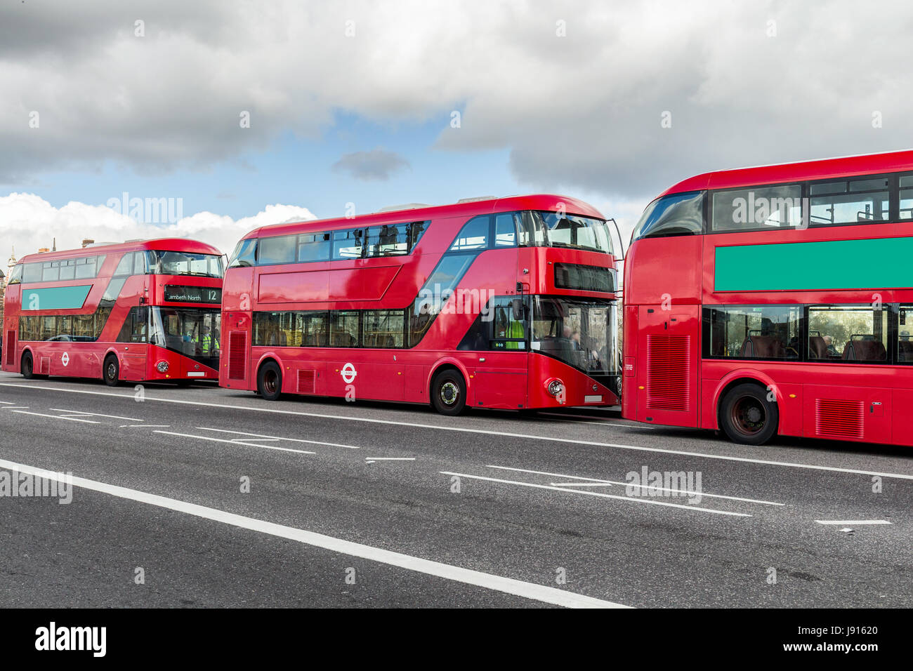 Double deckers bus hi-res stock photography and images - Alamy