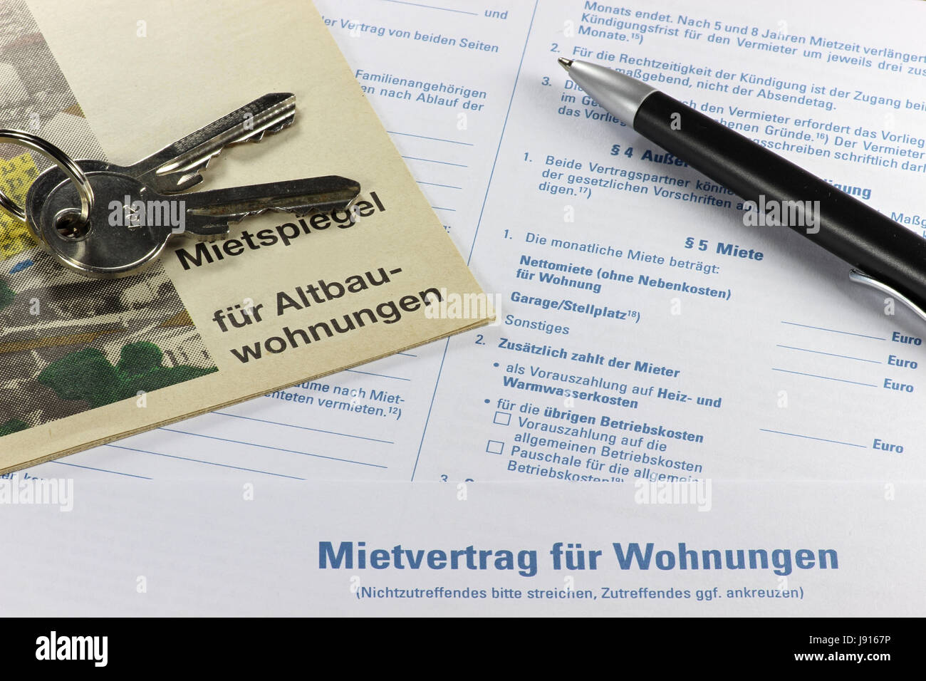 Tenancy agreement hi-res stock photography and images - Alamy