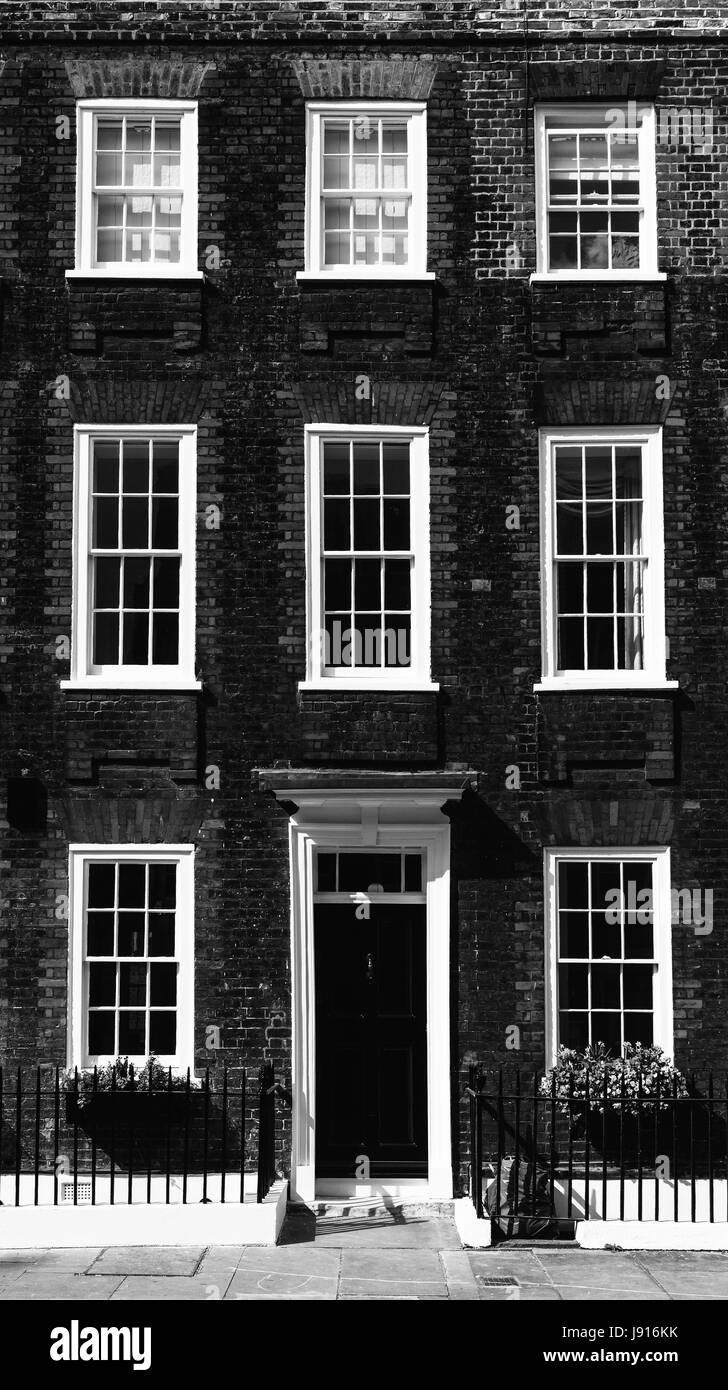 Typical street scene in the central London district with familiar ...