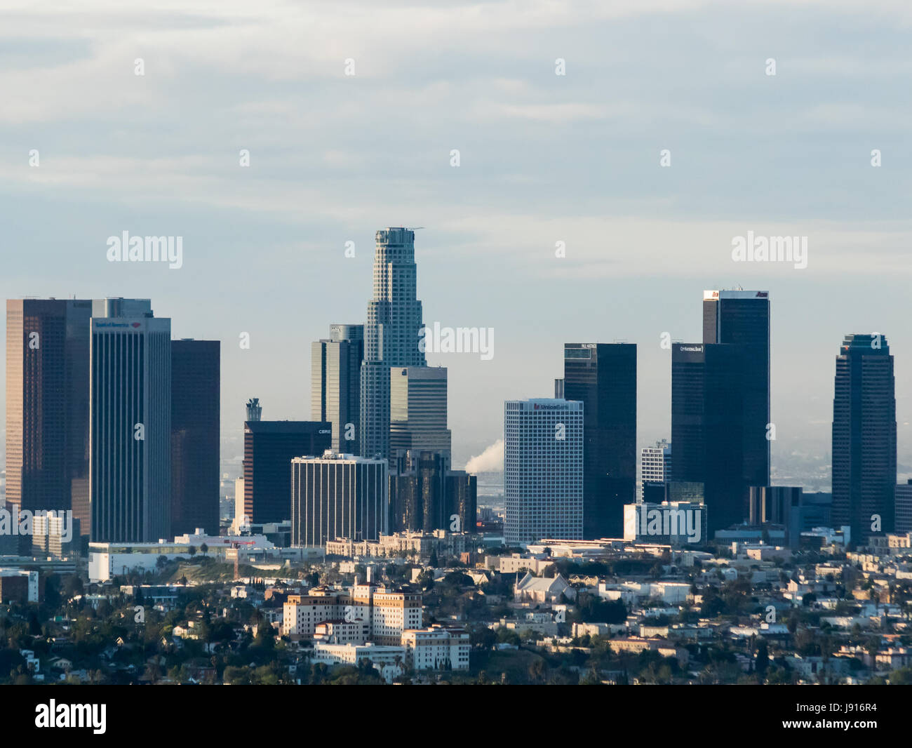 Downtown metropolis hi-res stock photography and images - Alamy