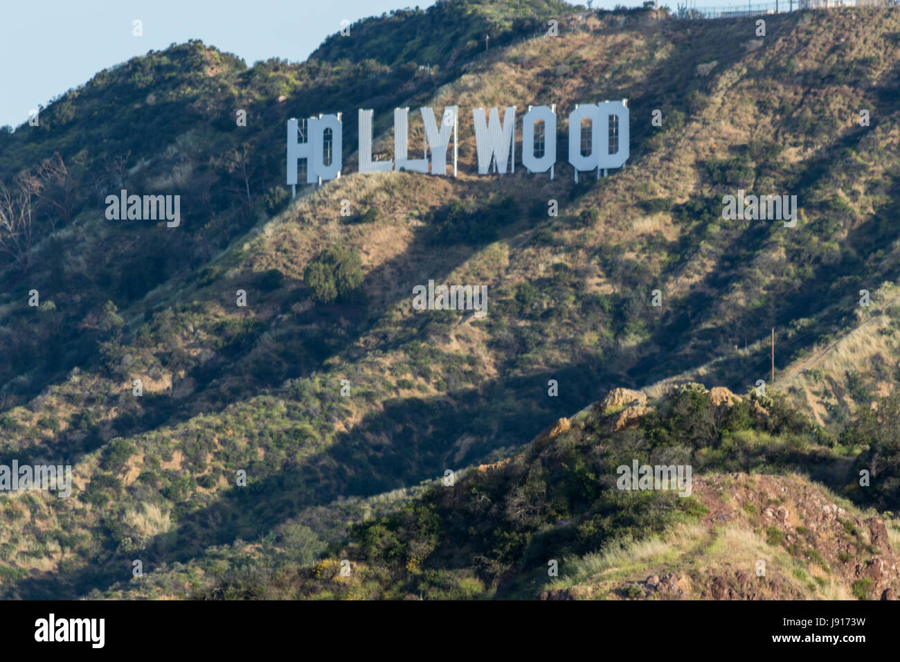 Los angeles skyline hollywood sign hi-res stock photography and images ...