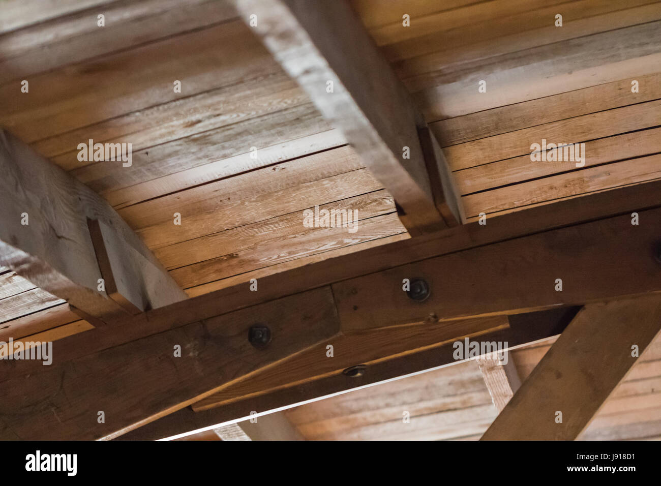 Shingle ceiling hi-res stock photography and images - Alamy