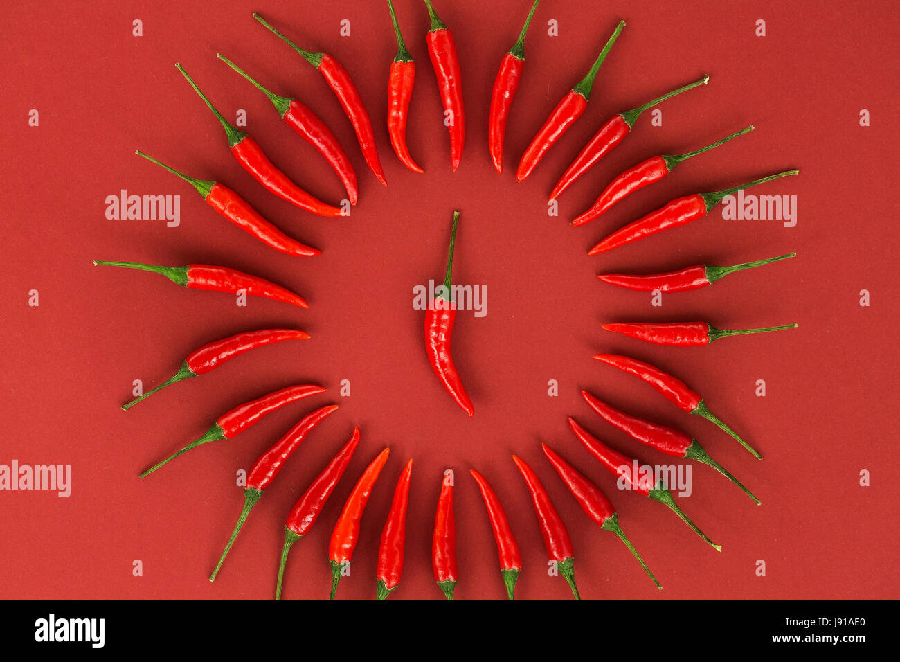 Red chili pods arrangement hi-res stock photography and images - Alamy