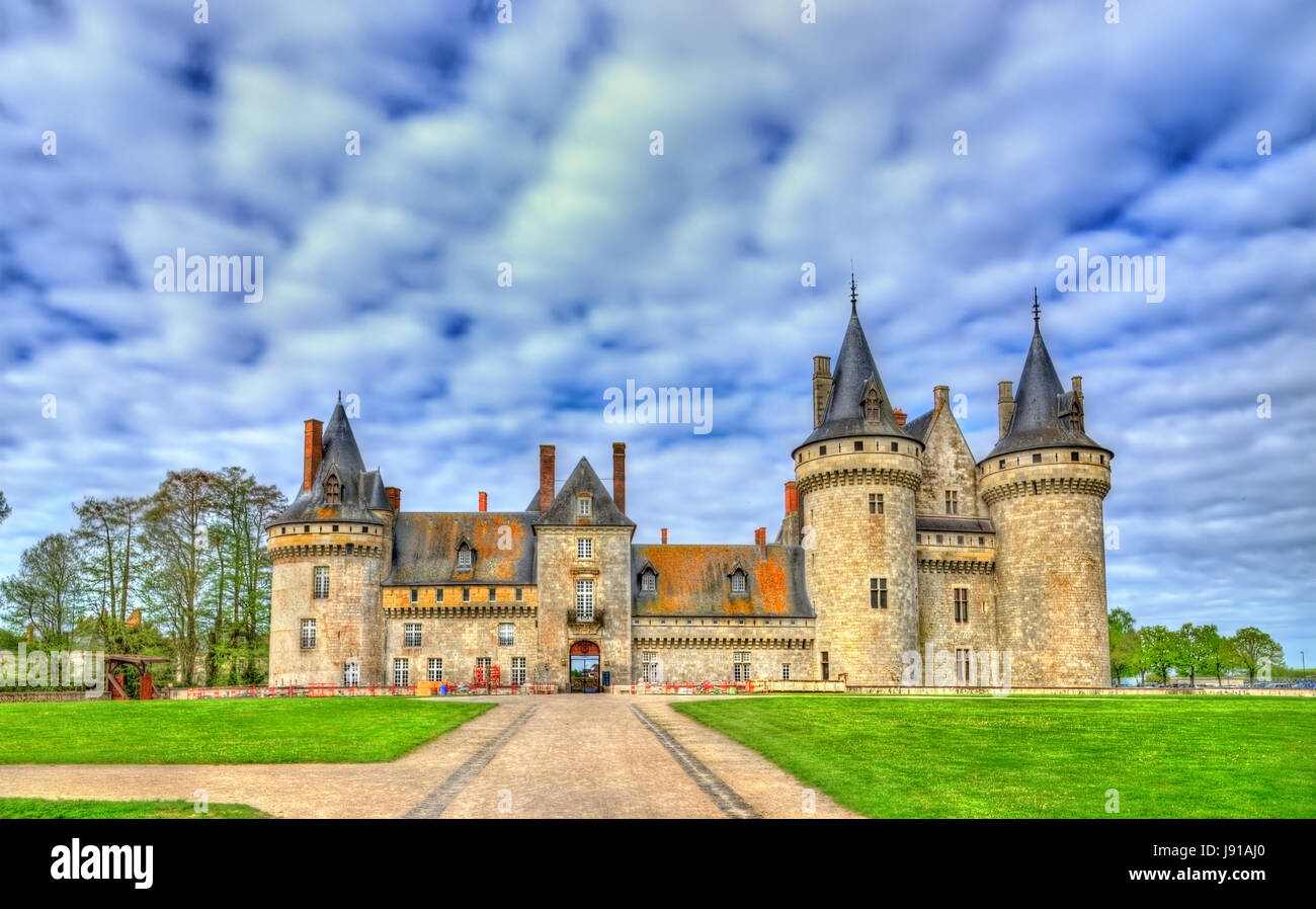 Chateau de Sully-sur-Loire, on of the Loire Valley castles in France ...