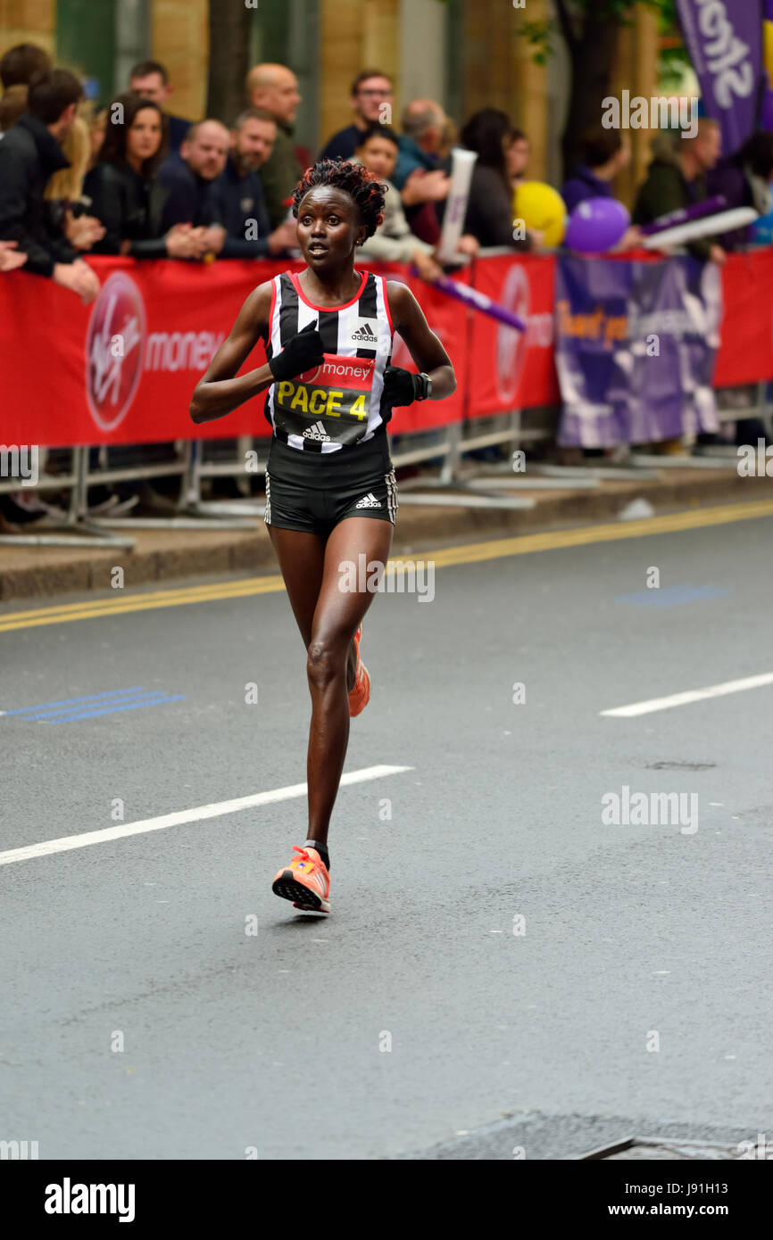 Elite female athlete hi-res stock photography and images - Alamy