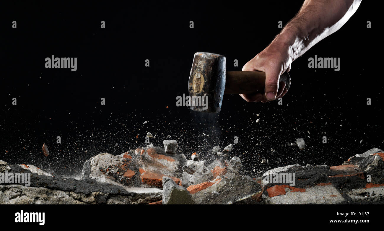 Hammer smashing hi-res stock photography and images - Alamy Hammer smashing hi-res stock photography and images - Alamy