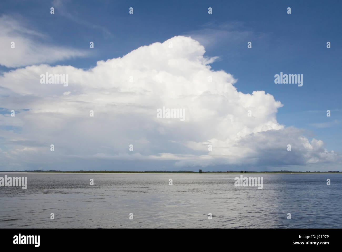 The amazon rainforest storm hi-res stock photography and images - Alamy