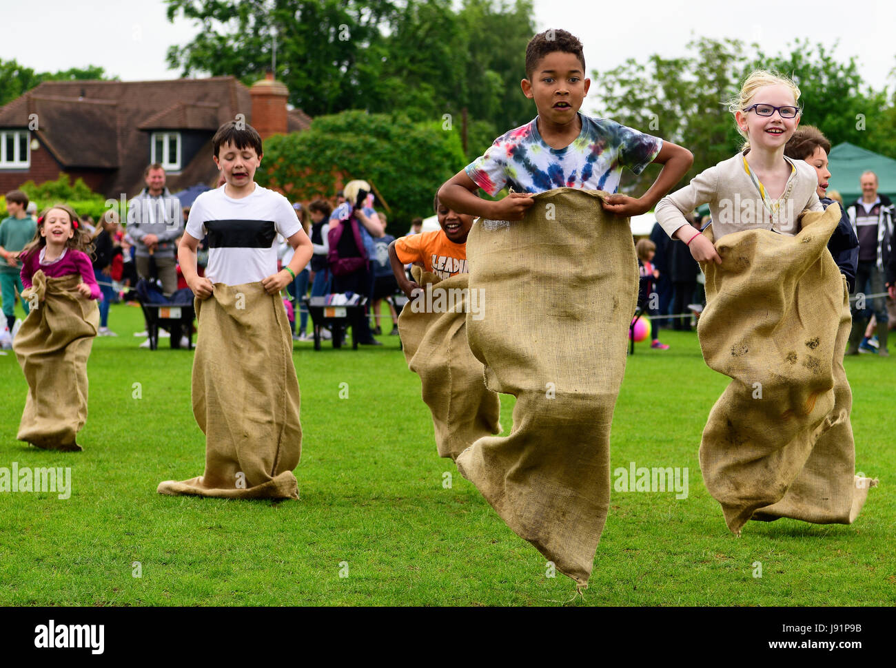 Sack race hi-res stock photography and images - Alamy